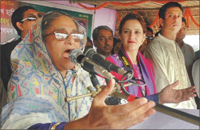 The Daily Star Web Edition Vol. 5 Num 221